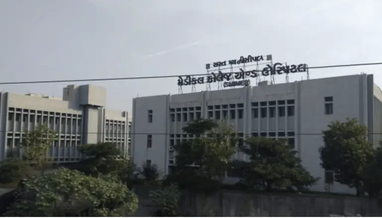 SMIMER Surat | Fees, Cutoff -2024